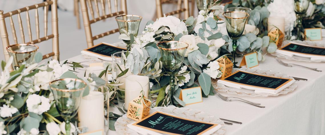 Comment réussir son plan de table pour son mariage ? | Kadolog Comment réussir son plan de table pour son mariage ? | Kadolog